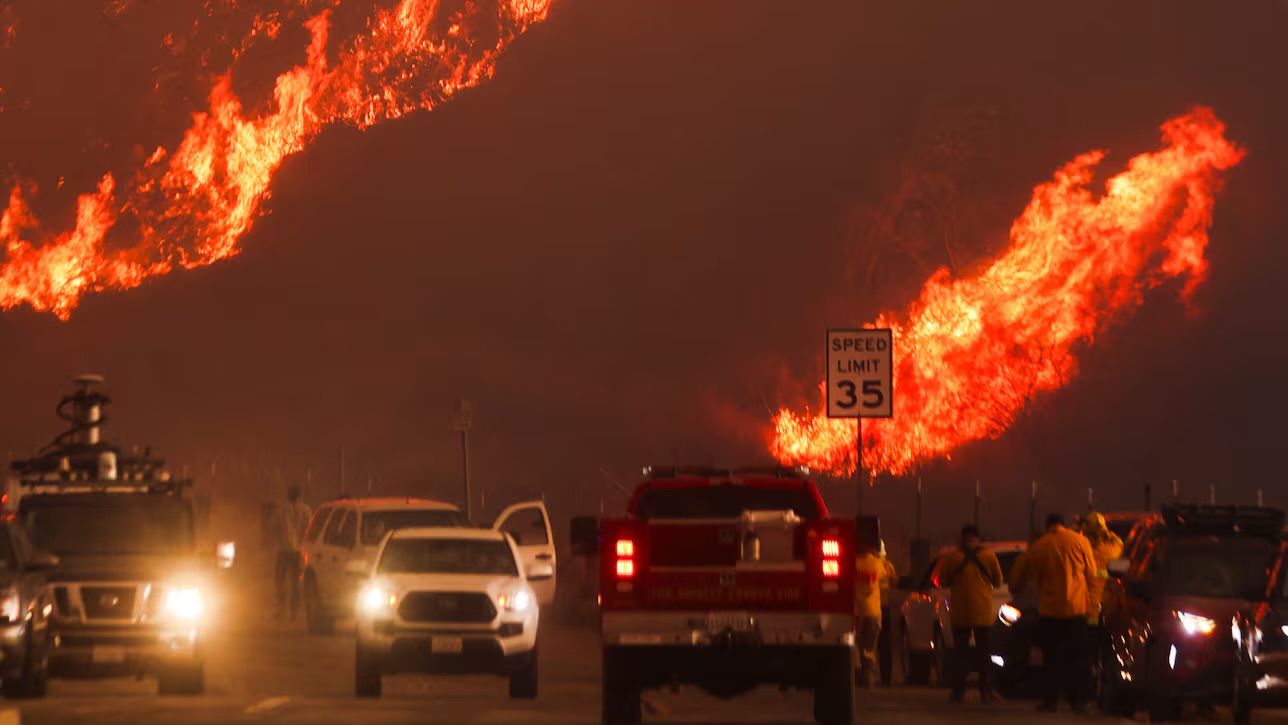 Hughes Fire Prompts Evacuations in Los Angeles and Ventura Counties – El Latino Central Coast ...